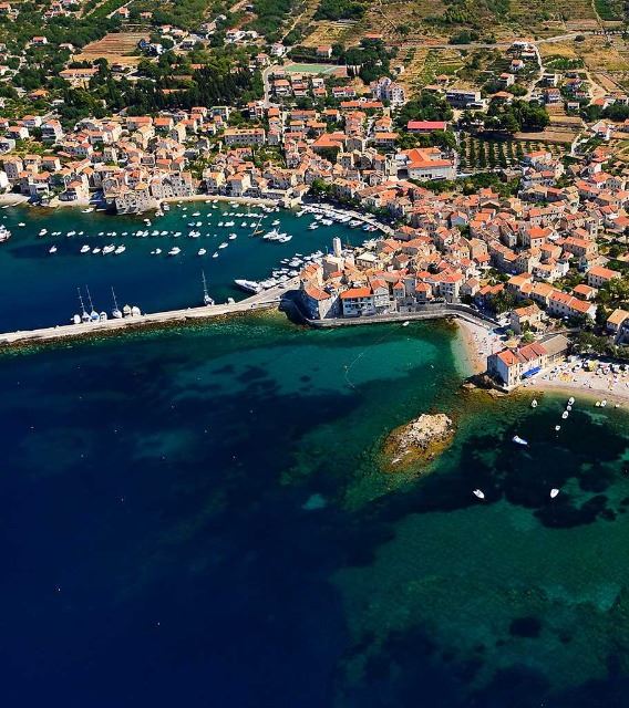 Komiža - an ideal destination for sailors | Croatia.hr