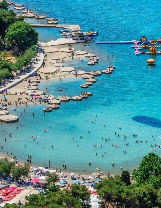 Croatia.hr | Plava Plaža (Blauer Strand)