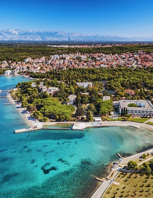 Spiaggia Borik - Vista sul centro storico di Parenzo | Croatia.hr