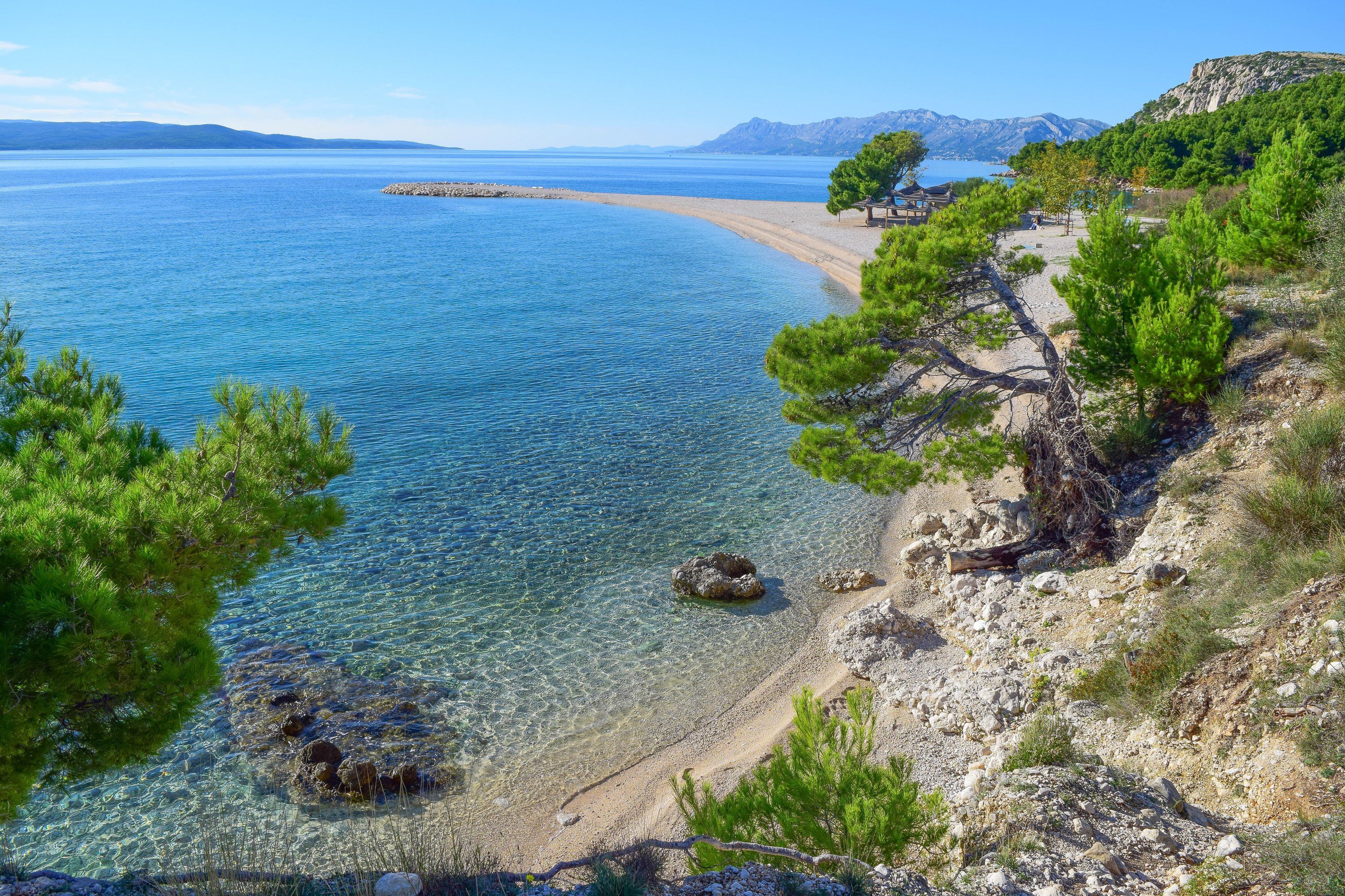 Visit Makarska | Makarska embraced by nature
