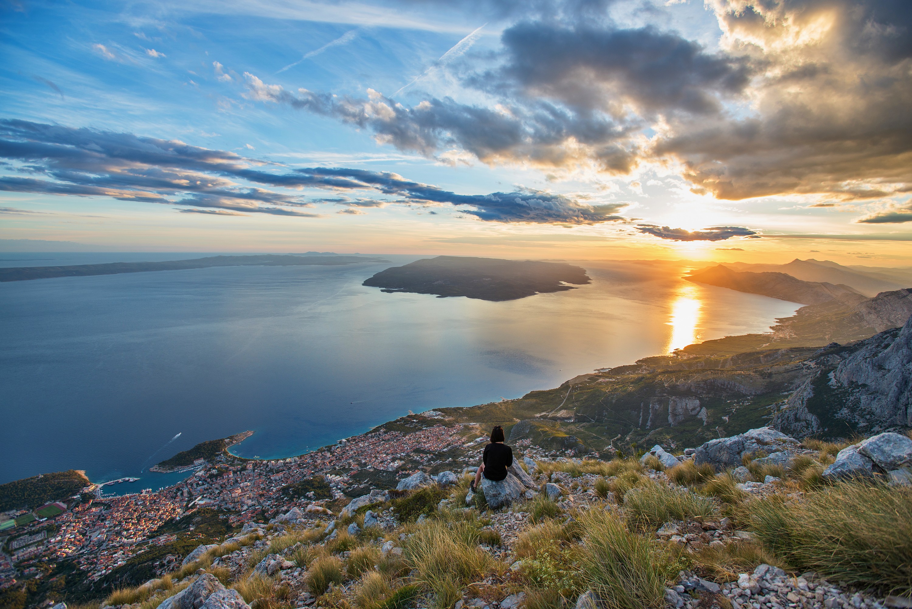 Visit Makarska | Makarska embraced by nature