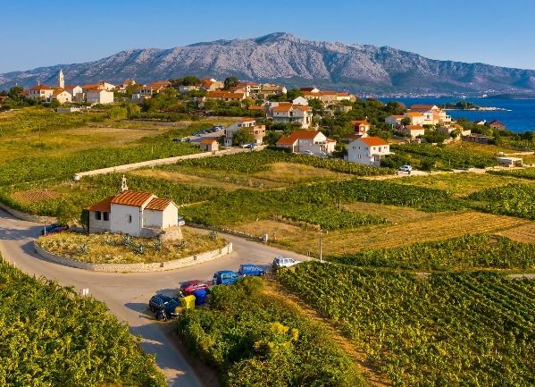 Visit Lumbarda | Lumbarda